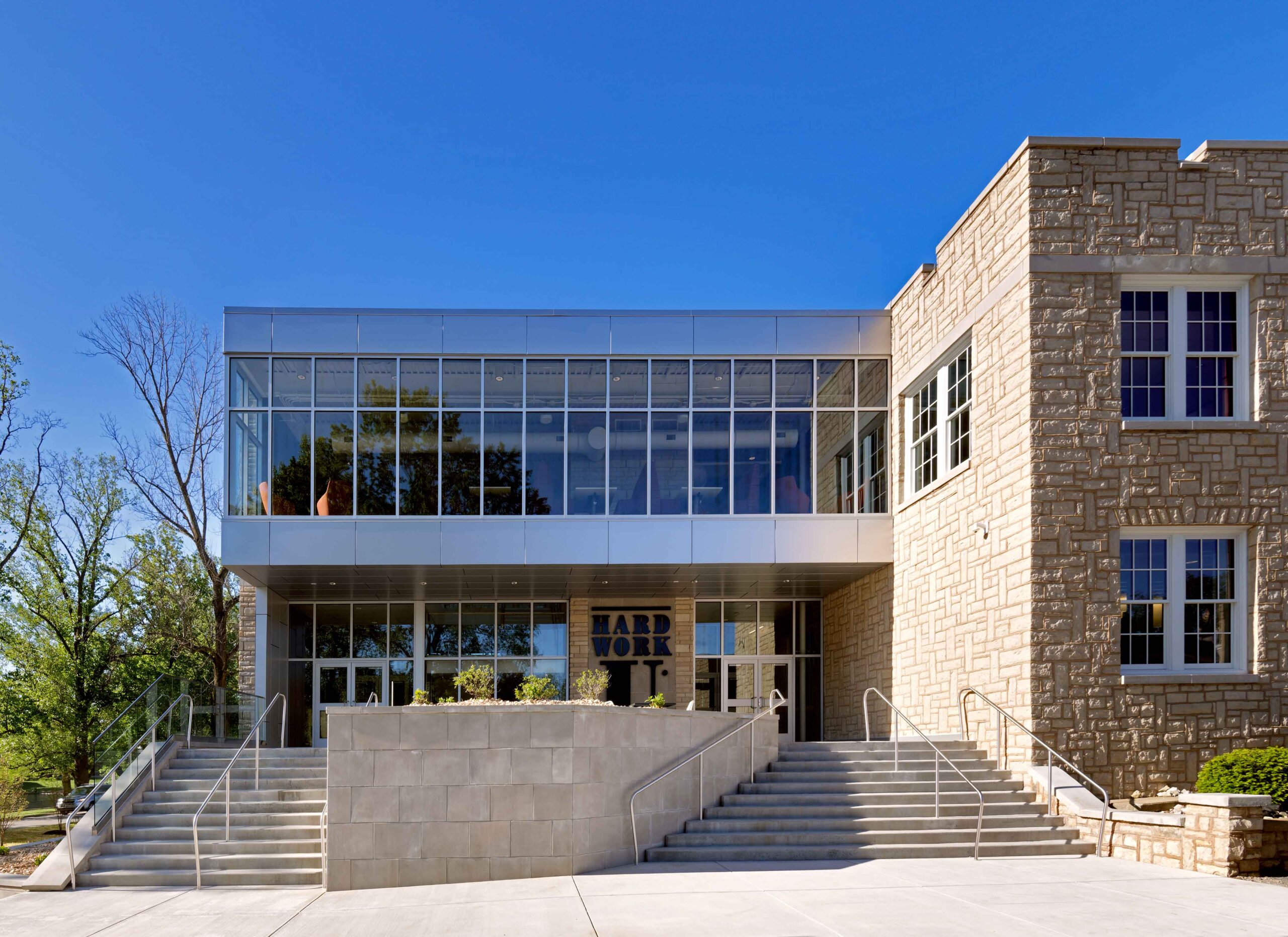 Ernie and Carolyn Watts Student Center - N·FORM Architecture